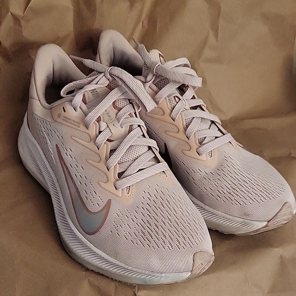 Nike | Shoes | Nike Womens Zoom Winflo Light Pink | Poshmark